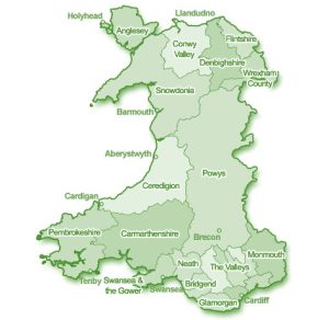 How many golf clubs are there in the UK | We compare counties